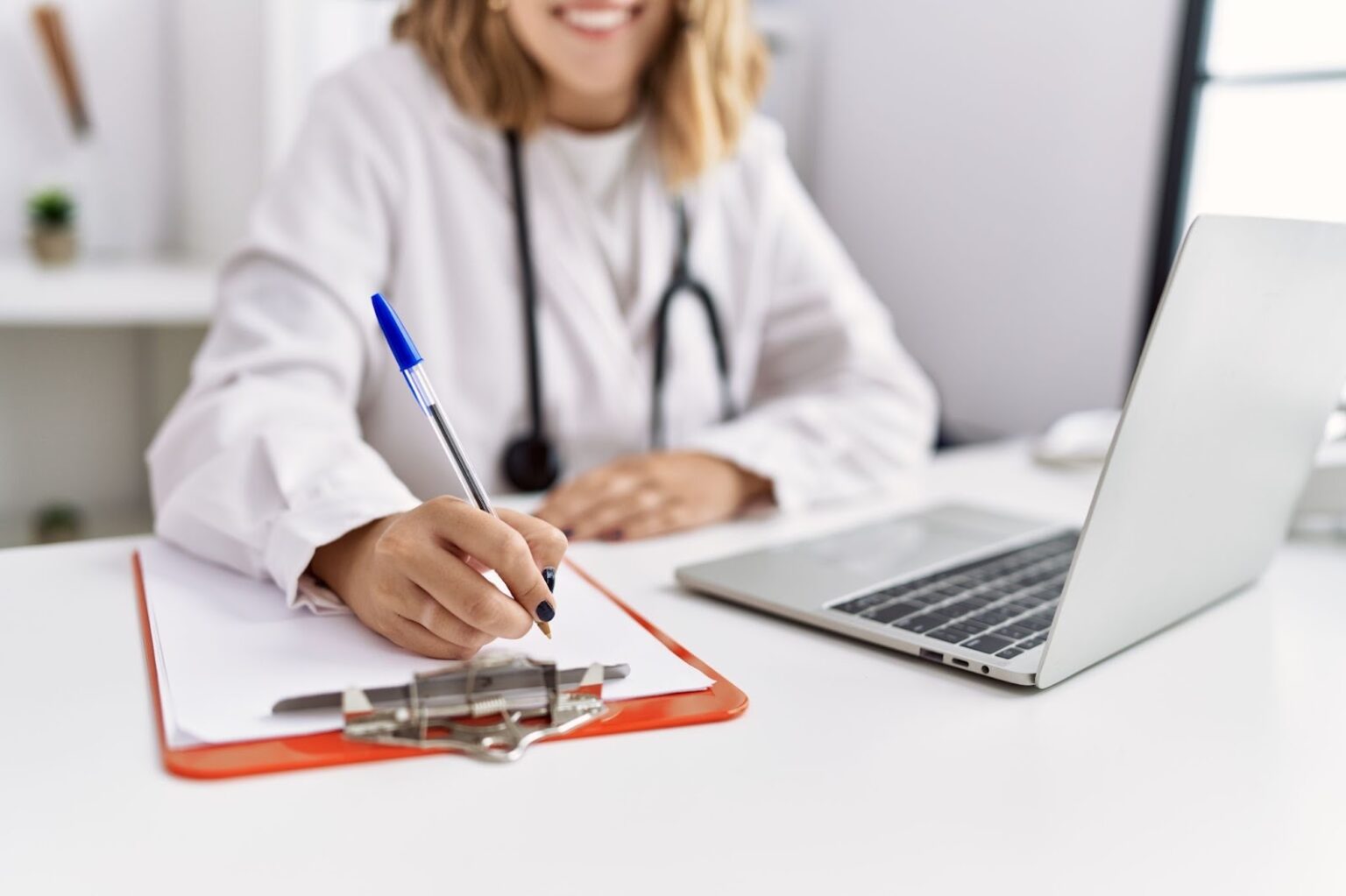 Medical Copywriting Examples That Boost Patient Engagement